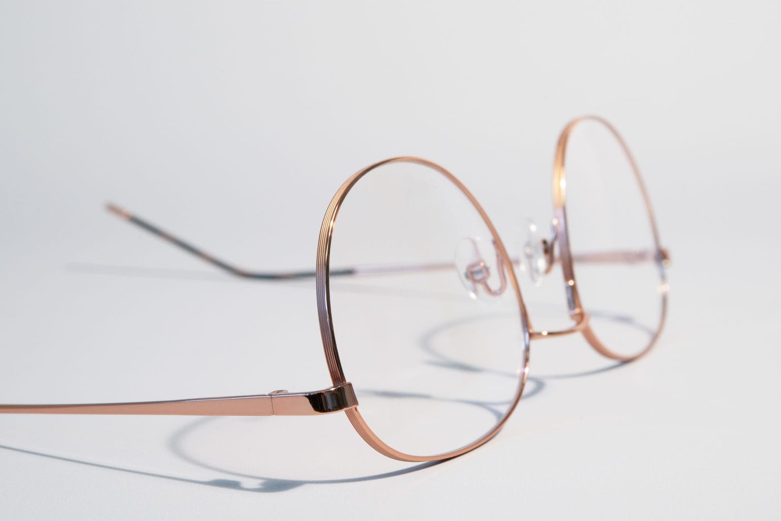 Metal glasses: softer shades + combinations | Eyestylist | Online ...