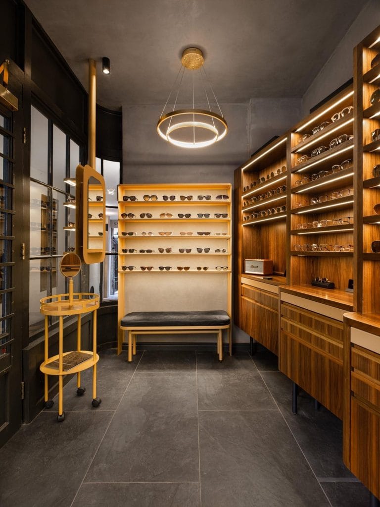 Mr Tortoise, Soho, London - Eyestylist